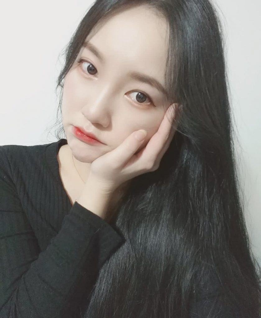 Eseul (MyDoll Girls Member) Age, Bio, Wiki, Facts & More - Kpop Members Bio