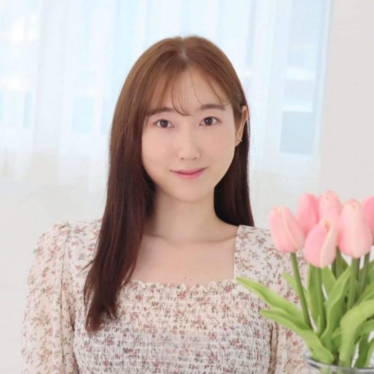 Silver-G (Singer) Age, Bio, Wiki, Facts & More - Kpop Members Bio