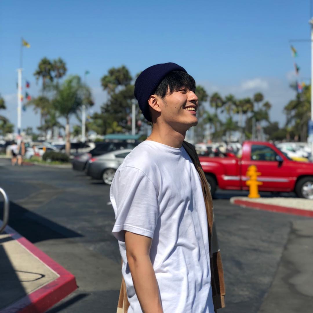 Inwoo (Hyukoh Member) Age, Bio, Wiki, Facts & More - Kpop Members Bio