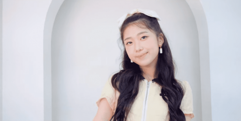 Jeongbin (Lemonade Member) Age, Bio, Wiki, Facts & More - Kpop Members Bio