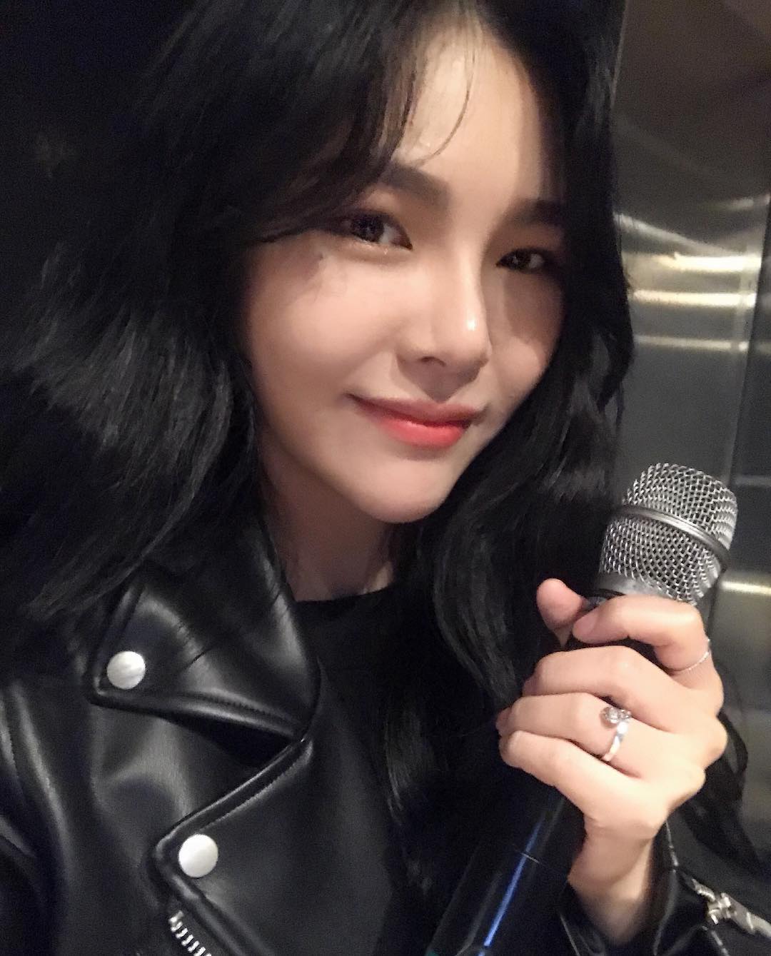 Kang Goeun (Singer) Age, Bio, Wiki, Facts & More - Kpop Members Bio