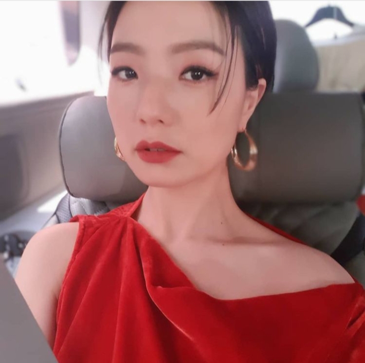 Youngmi (Celeb Five Member) Age, Bio, Wiki, Facts & More - Kpop Members Bio