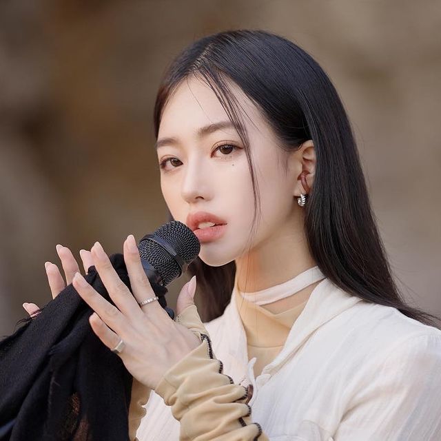 aiai (Singer) Age, Bio, Wiki, Facts & More - Kpop Members Bio