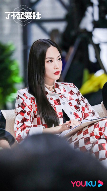 Fei (Singer) Age, Bio, Wiki, Facts & More - Kpop Members Bio