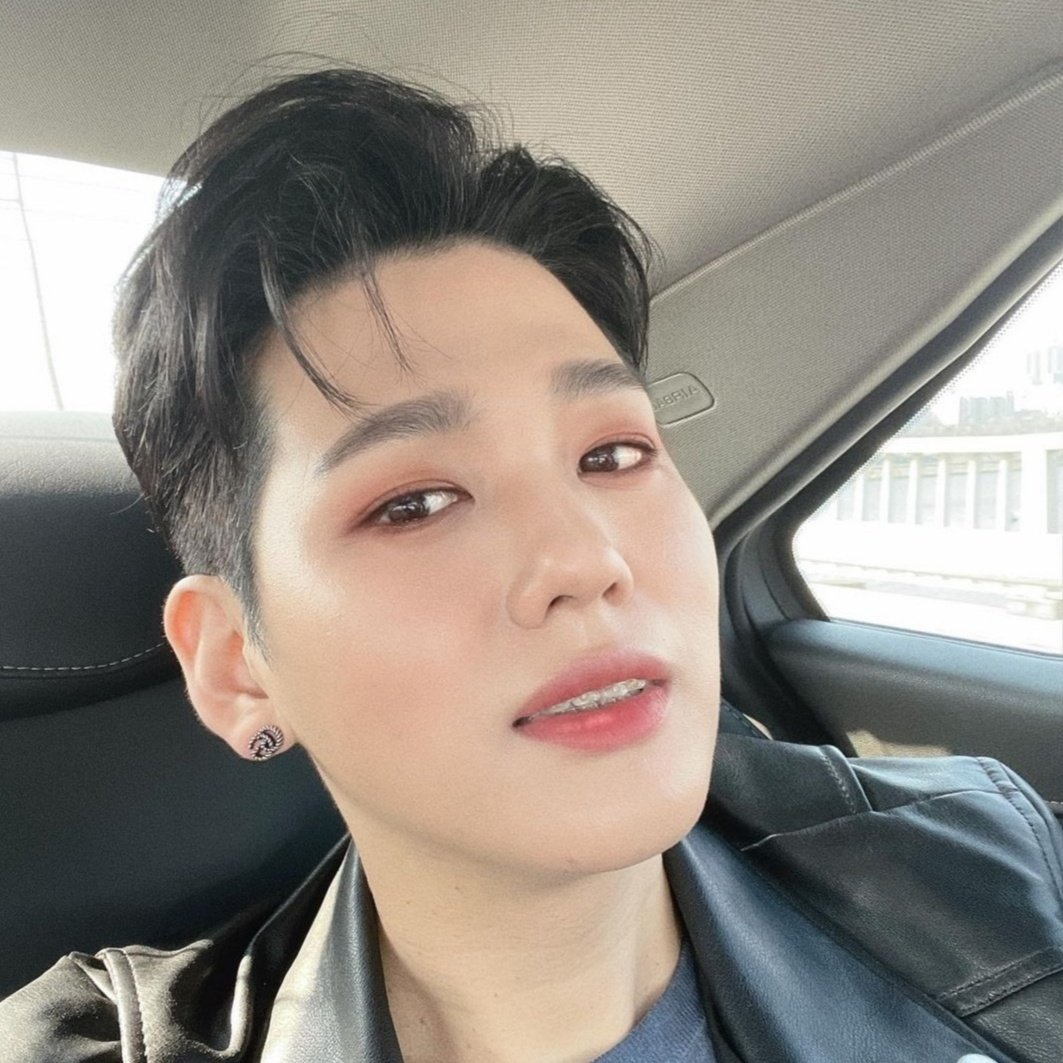 Ron (WEA Member) Age, Bio, Wiki, Facts & More - Kpop Members Bio