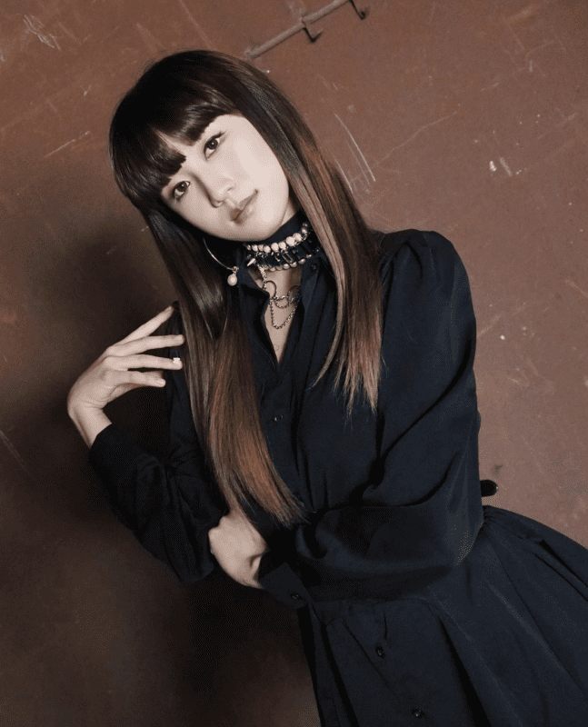 UiU Members Age, Bio, Wiki, Facts & More - Kpop Members Bio