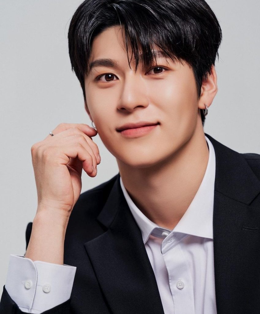 WeNU Members Profile (Age, Bio, Wiki, Facts & More) - Kpop Members Bio
