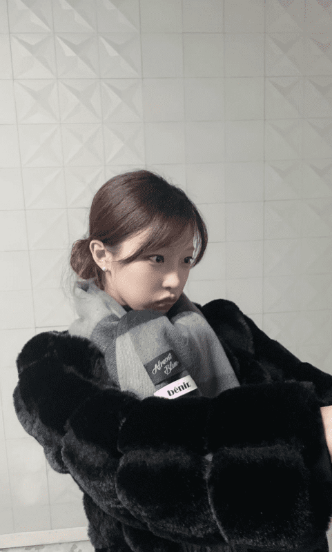 Yubeen (POA Member) Age, Bio, Wiki, Facts & More - Kpop Members Bio